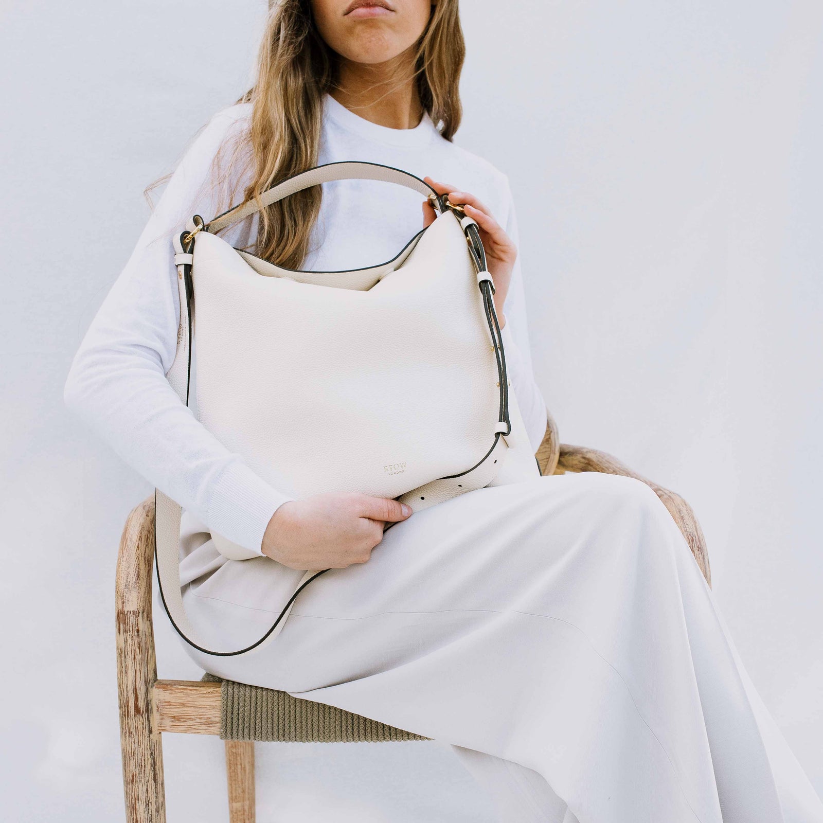 Spring Moon (Cream) Leather Curve Bag